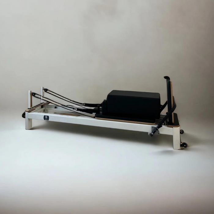Core Collab The Queen Pilates Reformer – Elite Reformer